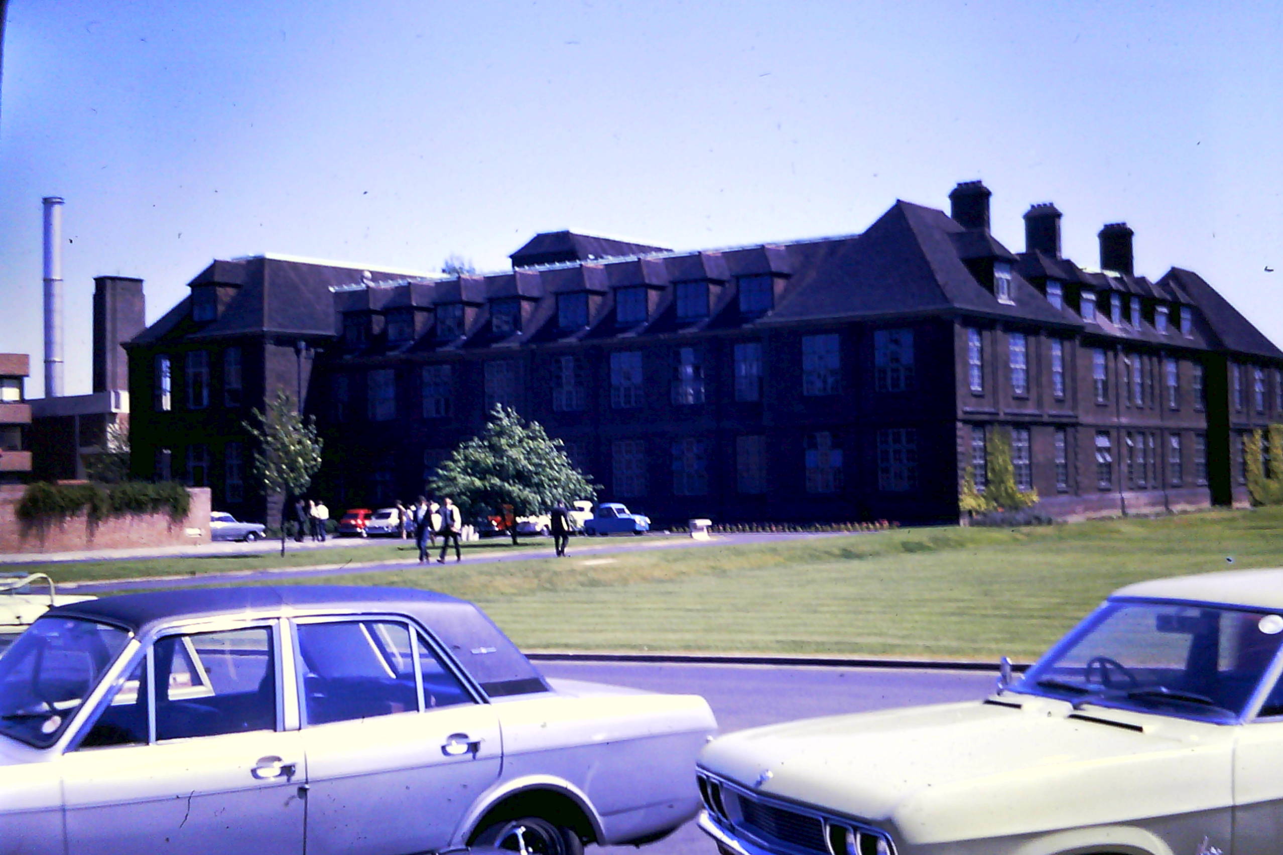 A gallery of campus 1966-68 – University of Hull Alumni Association